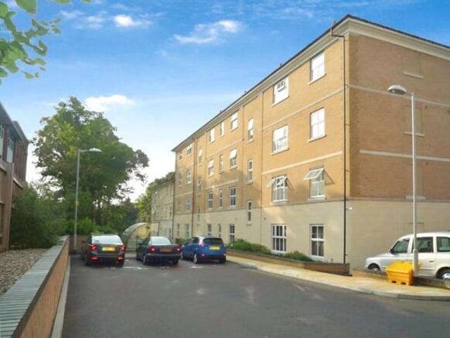 2 bedroom flat for rent in Elias House, St Helens Mews, Brentwood, Essex, CM14 4RD, CM14