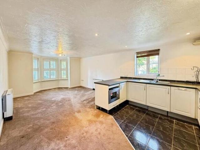 2 bedroom flat for rent in Ellesmere Lodge, 28 Ellesmere Road, Monton, M30