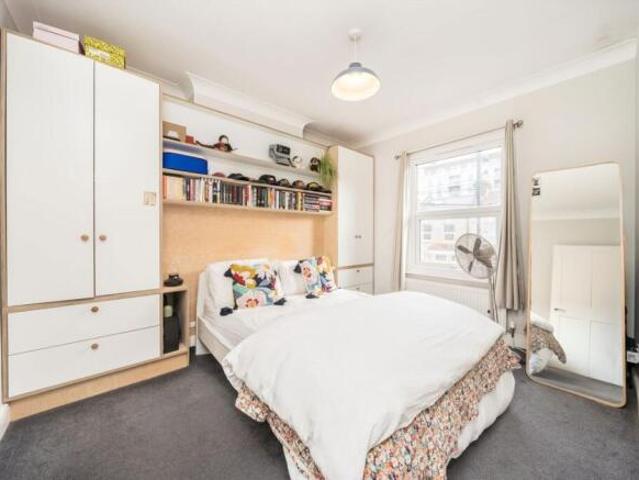 2 bedroom flat for rent in Ellora Road, Streatham, SW16