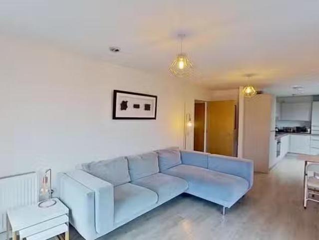 2 bedroom flat for rent in Elsie Inglis Way, Edinburgh, Midlot.