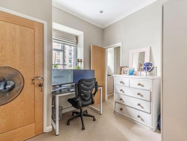 2 bedroom flat for rent in Emperors Gate, South Kensington, London, SW7