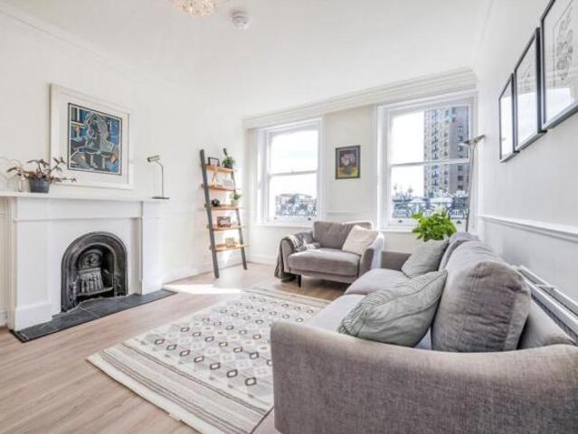 2 bedroom flat for rent in Emperors Gate, South Kensington, SW7