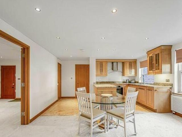 2 Bedroom Flat For Rent In Ennismore Gardens