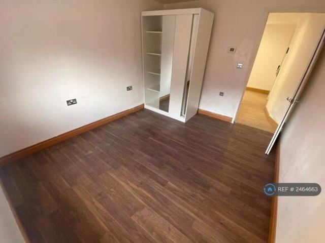 2 bedroom flat for rent in Endsleigh Road, Bedford, MK42