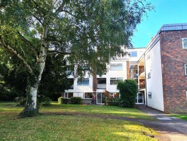 2 Bedroom Flat For Rent In Enfield
