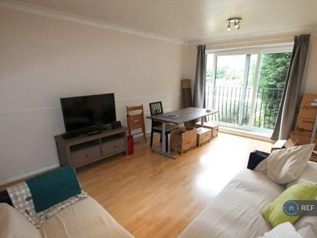 2 Bedroom Flat For Rent In Enfield