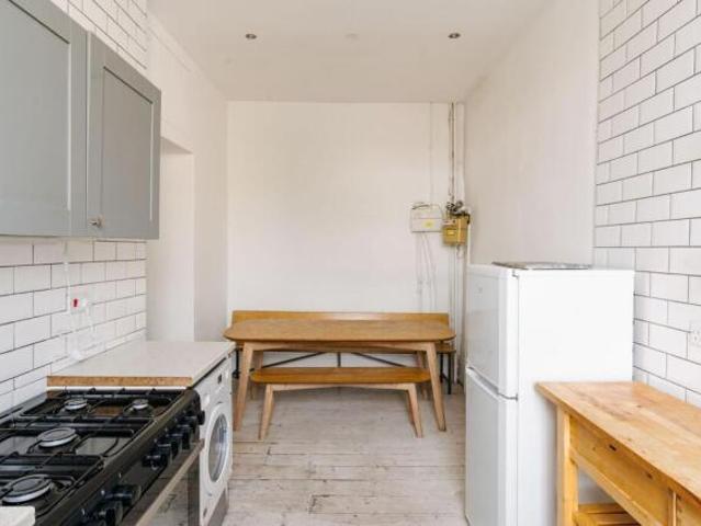 2 bedroom flat for rent in Englefield Road, London, N1