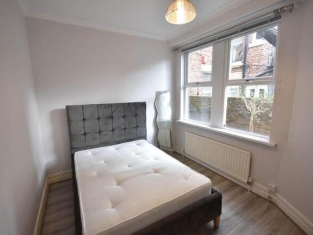 2 bedroom flat for rent in Eslington Terrace, Newcastle Upon Tyne, NE2