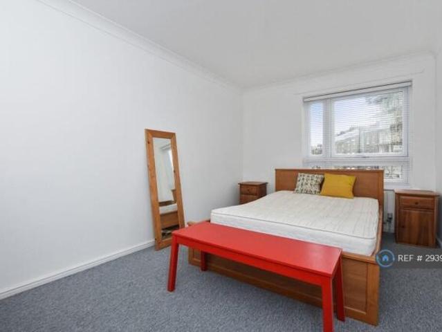 2 bedroom flat for rent in Essex Road, London, N1
