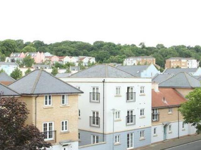 2 bedroom flat for rent in Estuary House Portishead BS20