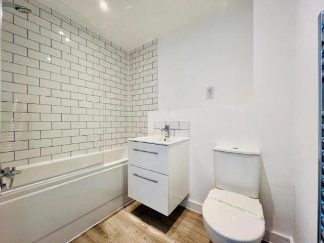 2 bedroom flat for rent in Erasmus Drive, Derby, Derbyshire, DE1