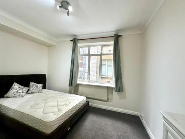 2 bedroom flat for rent in Euston Road, Warren Court Euston Road, NW1