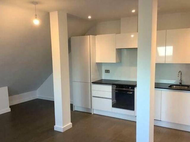 2 Bedroom Flat For Rent In Everard Close