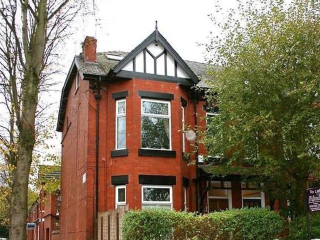 2 bedroom flat for rent in Everett Road Manchester M20