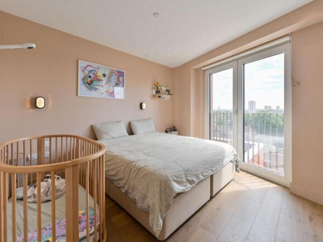 2 bedroom flat for rent in Exchange Gardens, SW8, Vauxhall, LONDON, SW8