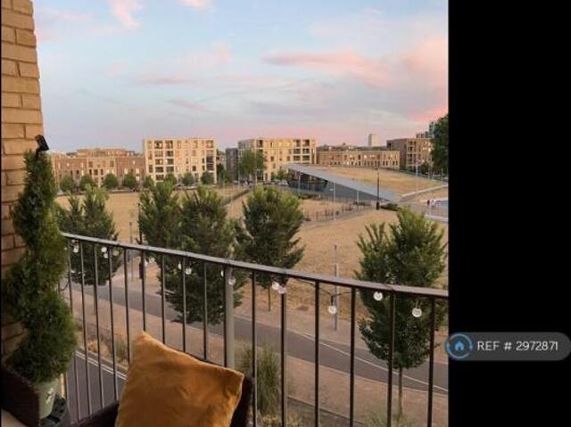 2 bedroom flat for rent in Eythorne Road, London, SW9