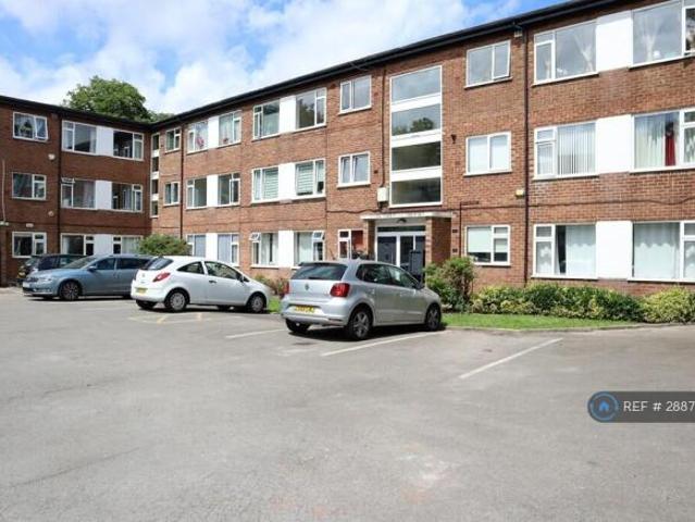2 bedroom flat for rent in Fairfield Court, Manchester, M14