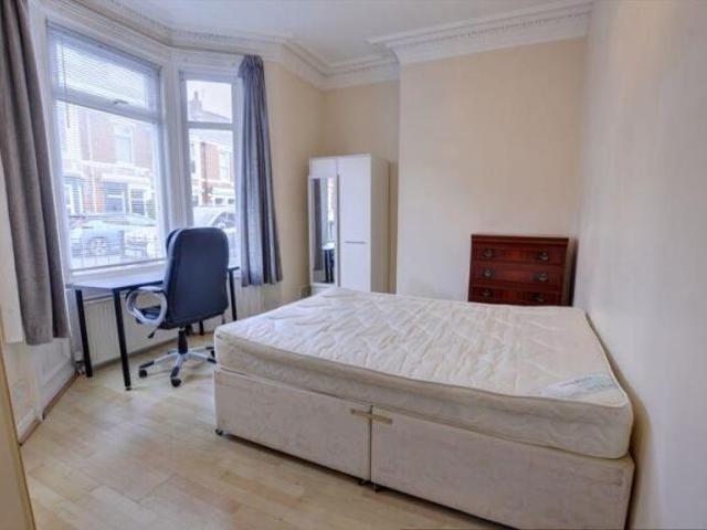 2 bedroom flat for rent in Fairfield Road, Newcastle Upon Tyne, NE2
