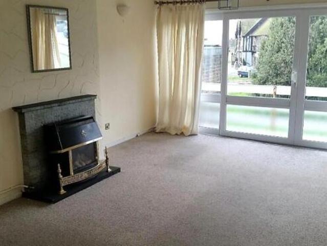 2 bedroom flat for rent in Falmer Road, Brighton, BN2