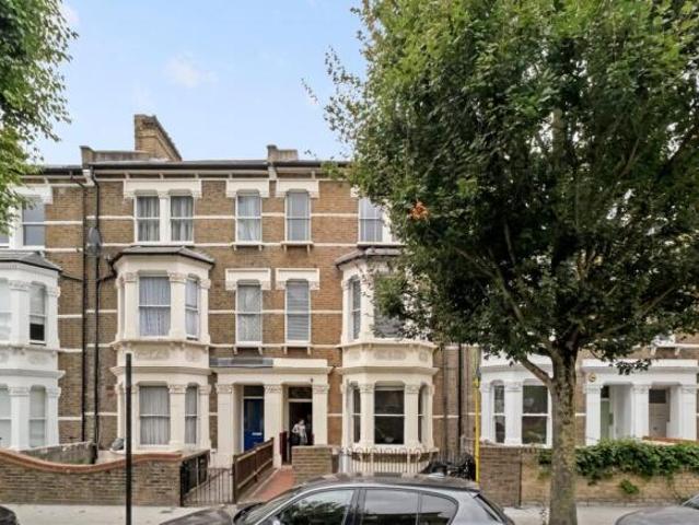 2 bedroom flat for rent in Fernhead Road, Maida Hill, W9