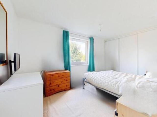 2 bedroom flat for rent in Ferry Court, Cardiff Bay, Cardiff, CF11