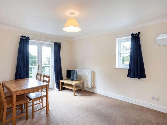 2 bedroom Flat for rent in Ferry Road, Marston, OX3
