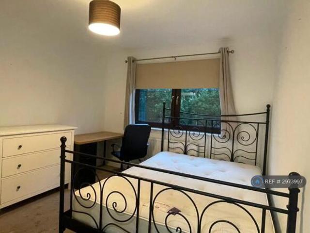 2 bedroom flat for rent in Ferry Road, Glasgow, G3
