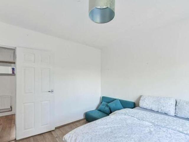 2 Bedroom Flat For Rent In Finsbury Park, London