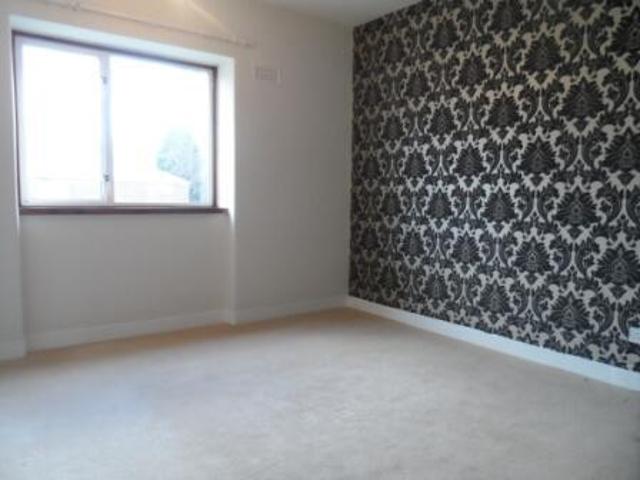 2 bedroom flat for rent in Fieldhead Drive, Glasgow, G43