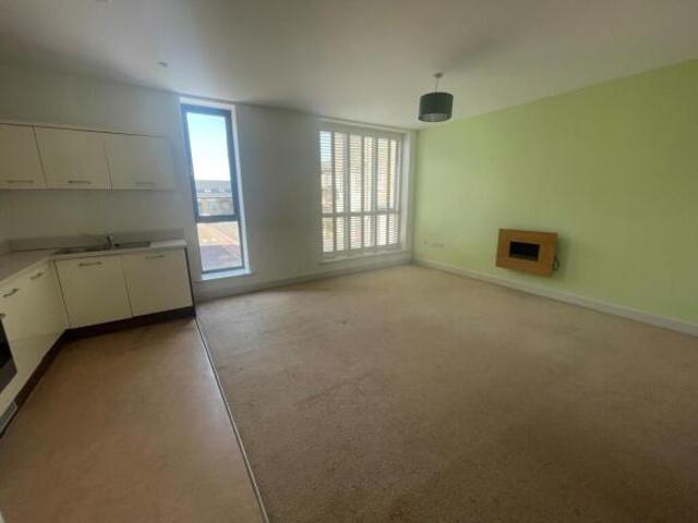 2 bedroom flat for rent in Fire Fly Avenue, SWINDON, SN2
