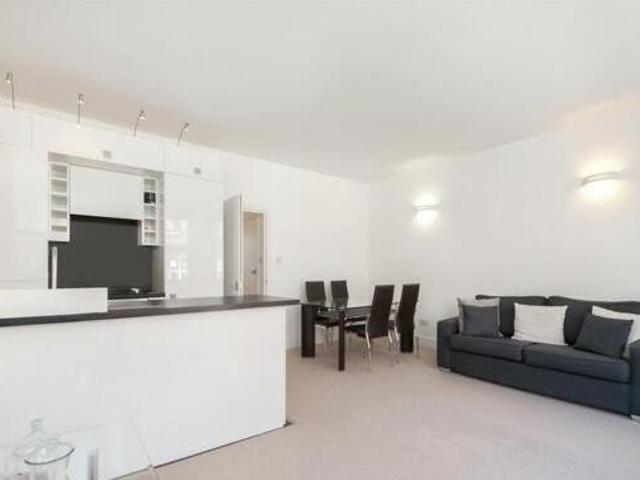 2 Bedroom Flat For Rent In Fitzrovia, London