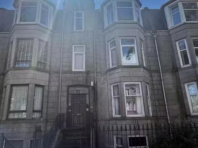 2 bedroom flat for rent in Fonthill Road, Ferryhill, Aberdeen.