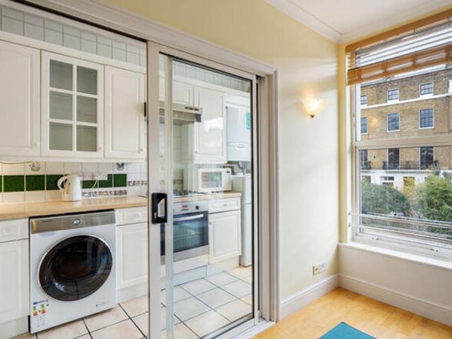 2 bedroom flat for rent in Fortess Road, London, NW5