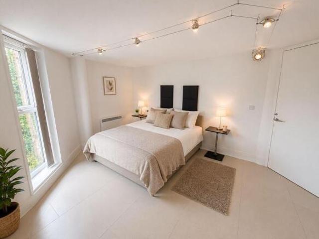 2 bedroom flat for rent in Forest edge Sneyd Street, Stoke On Trent, ST6