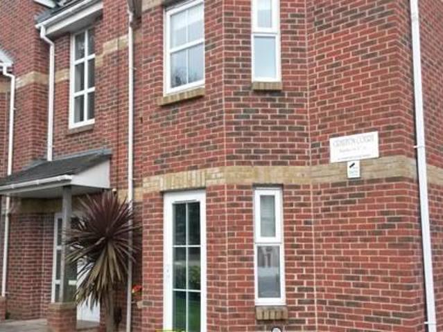 2 bedroom flat for rent in Flat at Crabton Court 2224 Crabton Close Road Boscombe Bournemouth B