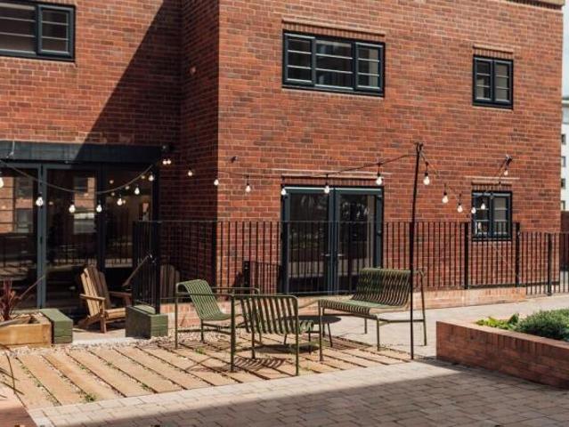 2 bedroom flat for rent in Flat B2, Marina Place, Birmingham, B16