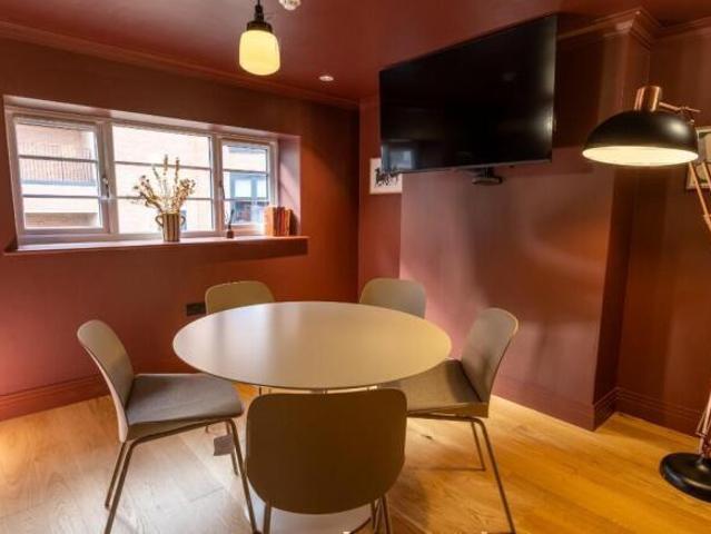 2 bedroom flat for rent in Flat C33, Marina Place, Birmingham, B16