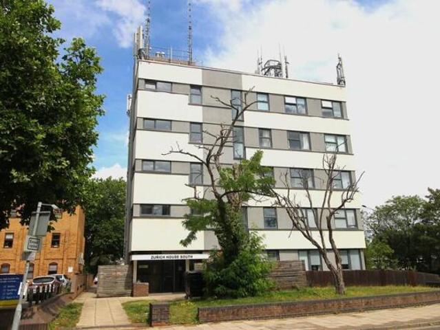 2 bedroom flat for rent in Flat, Zurich House, MK40 3NF, MK40