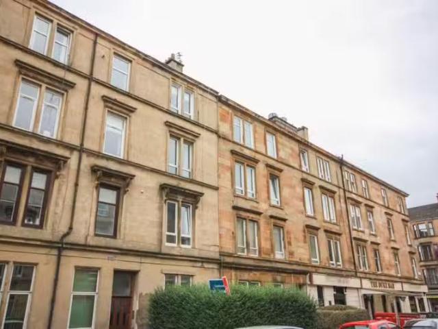 2 bedroom flat for rent in Flat 1/1 18 Meadowpark Street, Glas.