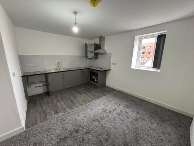 2 bedroom flat for rent in Flat 12, 16 Temple Street, WV2