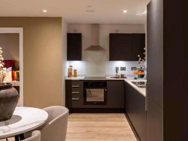 2 bedroom flat for rent in Flat 1308, Swiftsure Avenue, Manchester, Greater Manchester, M3