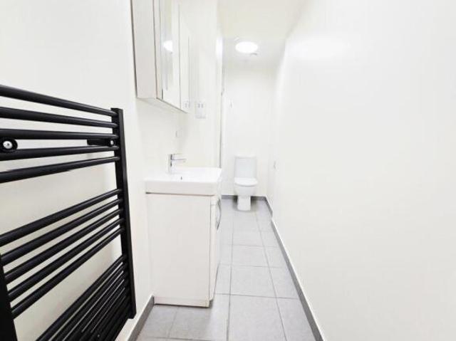 2 bedroom flat for rent in Flat 1, 50 Chatsworth Road, Clapton, E5