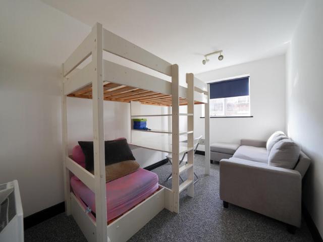 2 bedroom flat for rent in Flat 2, 49 51 Markfield Road, Groby, LE6 0FL, LE6