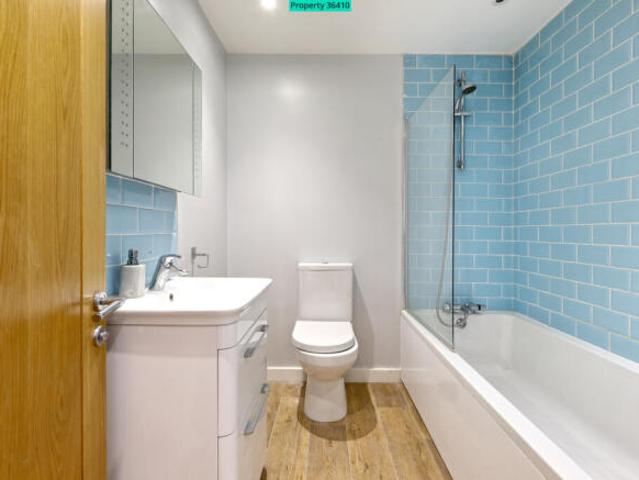 2 bedroom flat for rent in Flat 3, 117 120 Snargate Street, Dover, CT17 9DA, CT17