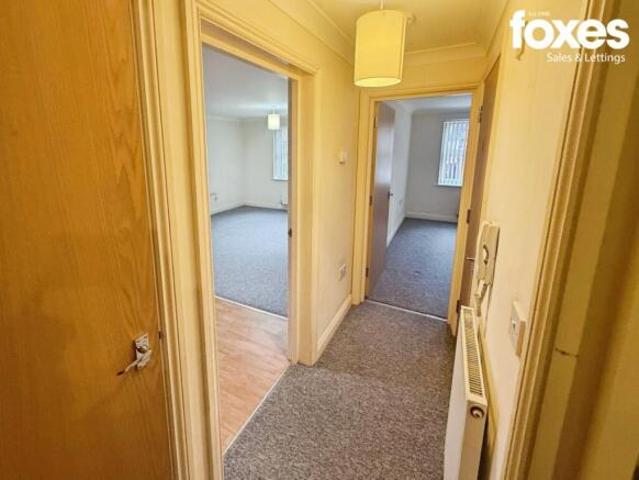 2 bedroom flat for rent in Flat 3, 19 Frances Road, BH1