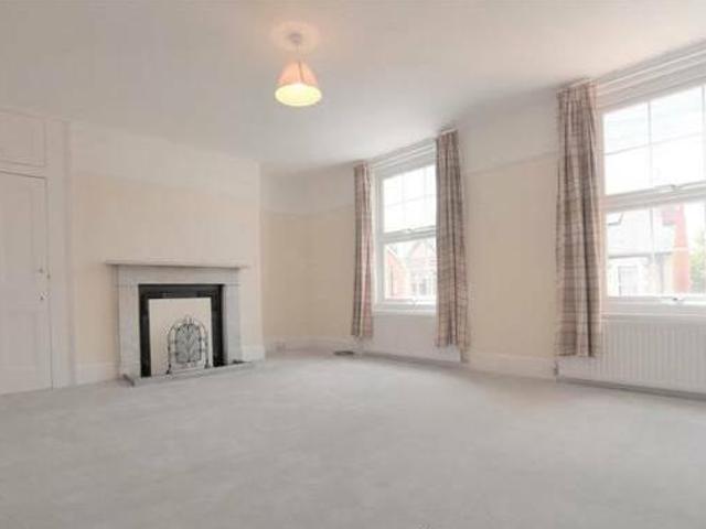 2 bedroom flat for rent in Flat 4 11 Prospect Street RG1