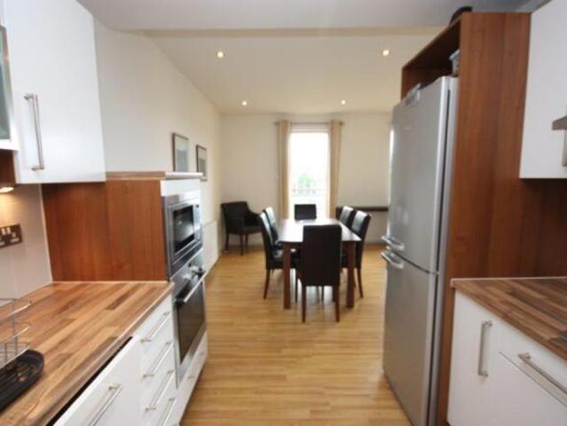 2 bedroom flat for rent in Flat 4/ 303 Glasgow Harbour Terraces, Glasgow G11 6BQ, G11
