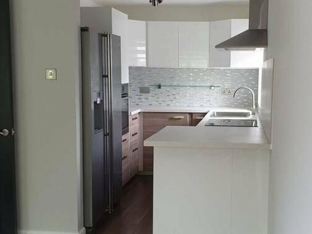 2 bedroom flat for rent in Flat 9 Worcester Park KT4 8HB KT4