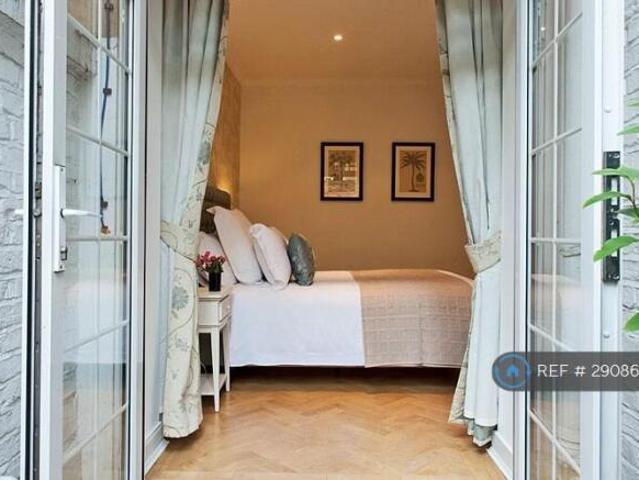 2 bedroom flat for rent in Flaxman House, London, SW10