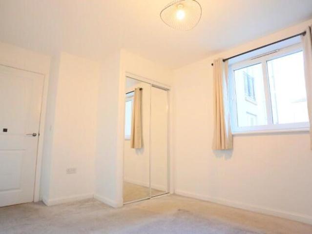 2 bedroom flat for rent in Flaxmill Place, Bonnington, Edinburgh, EH6